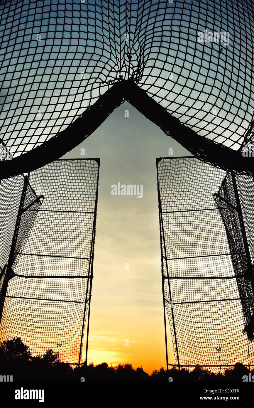 Athletics hammer hi-res stock photography and images - Alamy