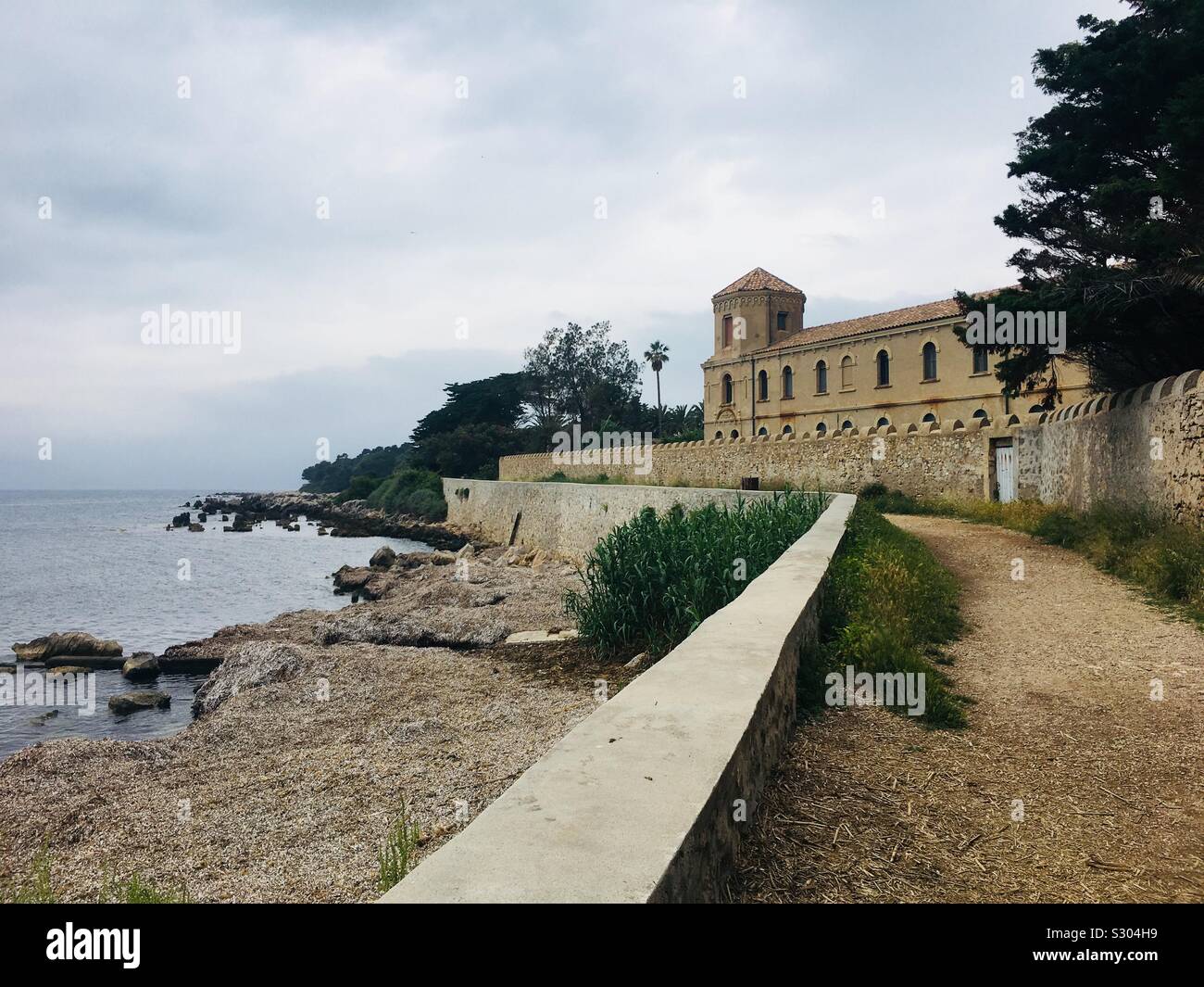 Saint honorat island hi-res stock photography and images - Alamy