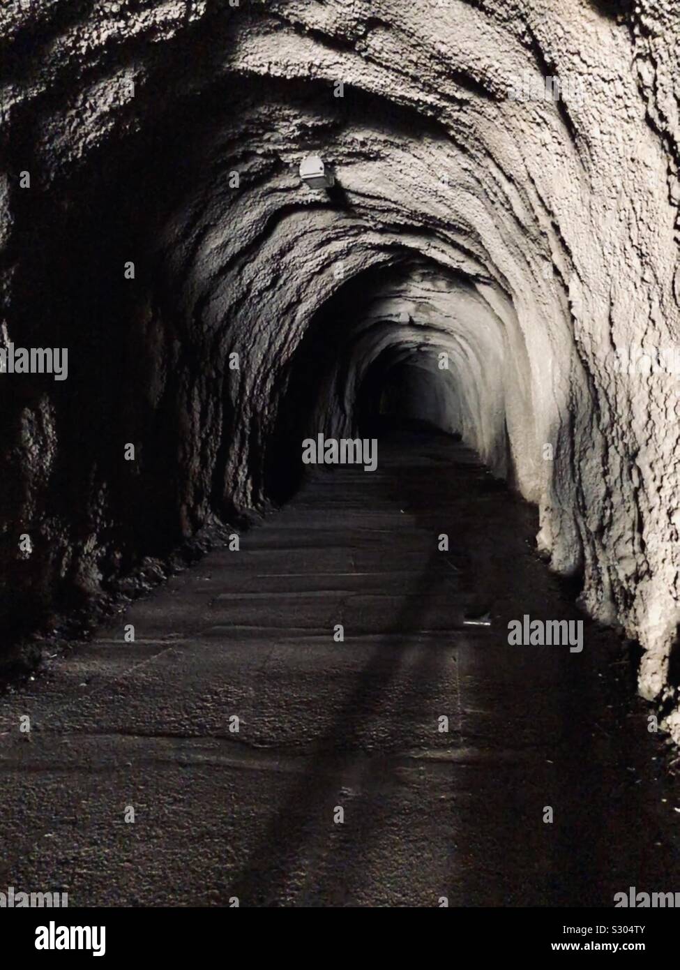 Cave tunnel hi-res stock photography and images - Alamy