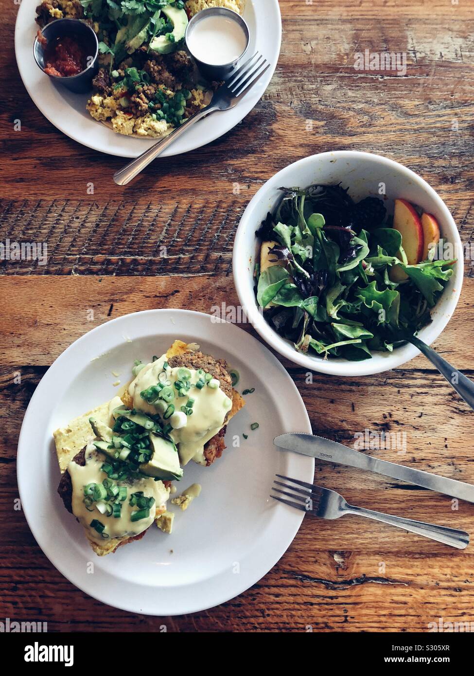 Modern vegan breakfast Stock Photo - Alamy