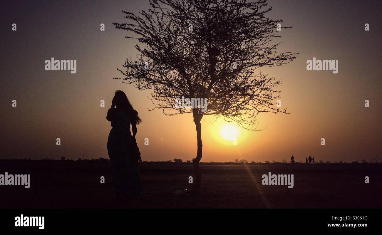 Beautiful silhouette hi-res stock photography and images - Alamy
