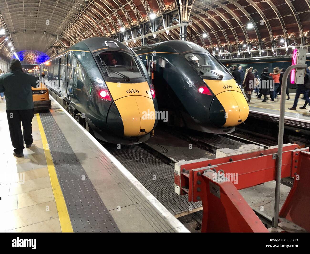 Hitachi at300 hi-res stock photography and images - Alamy