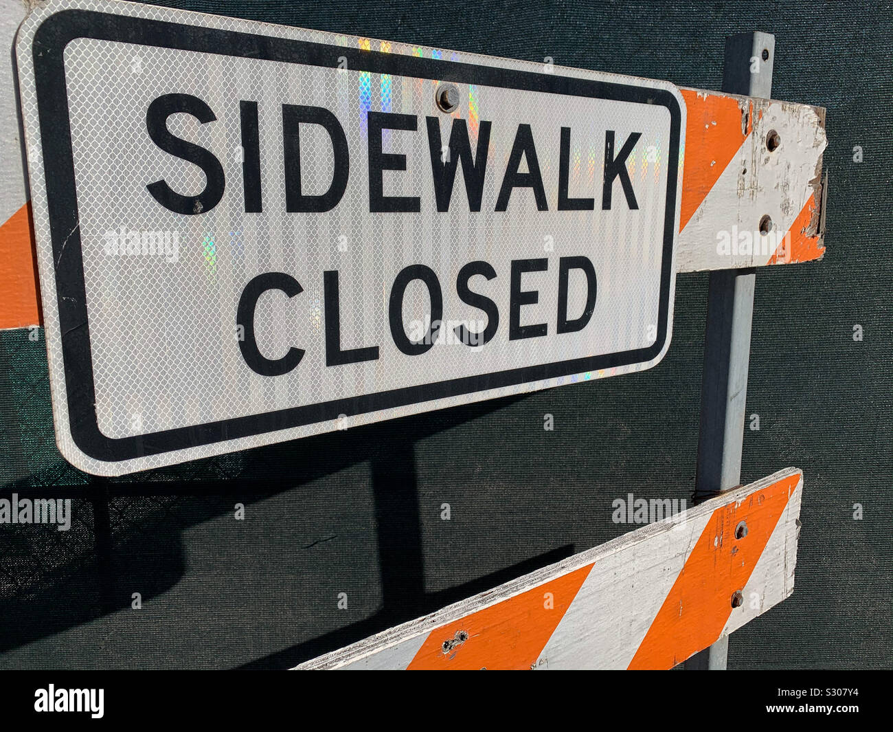 Sidewalk Closed Sign High Resolution Stock Photography and Images - Alamy