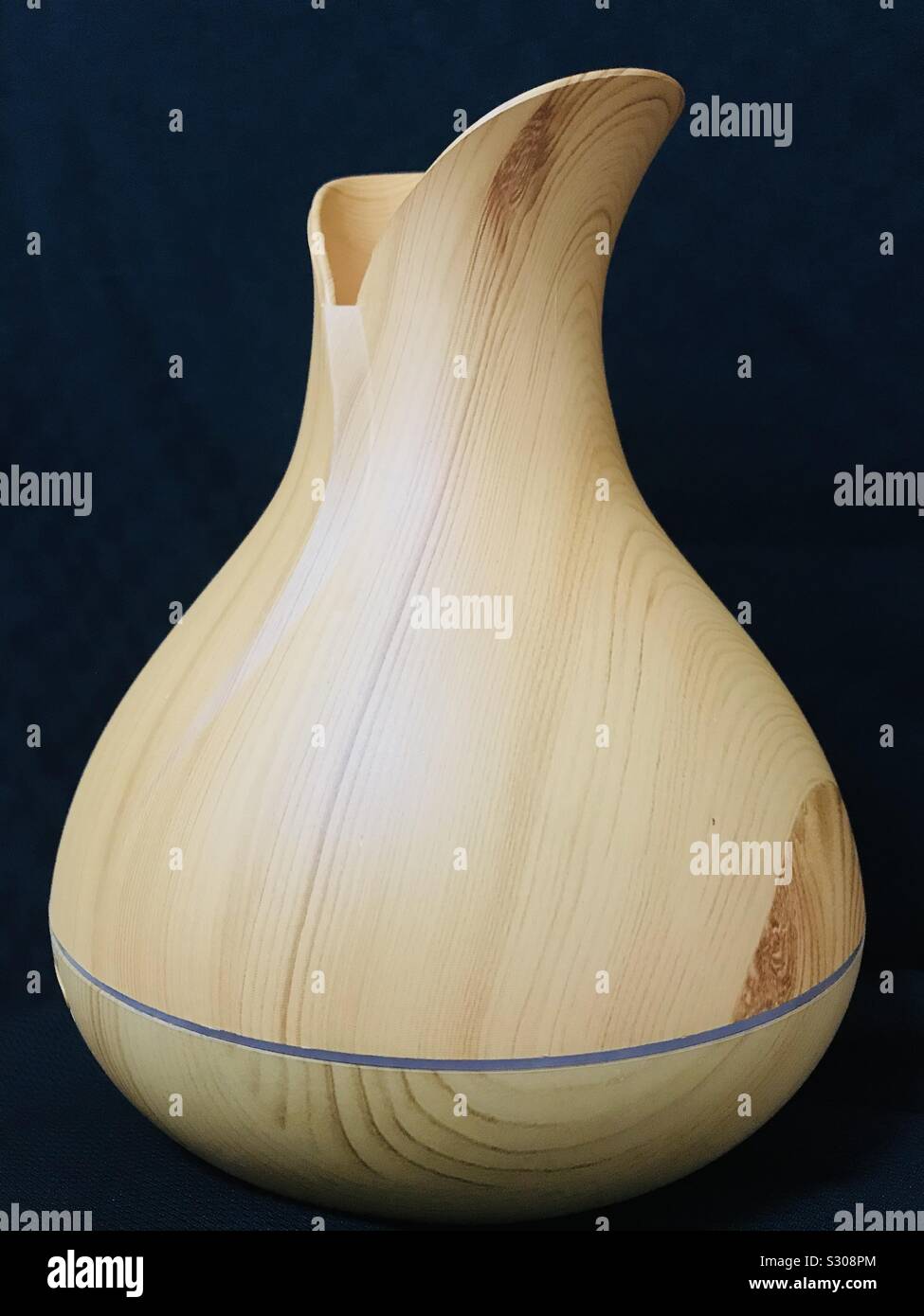 Air diffuser hi-res stock photography and images - Alamy