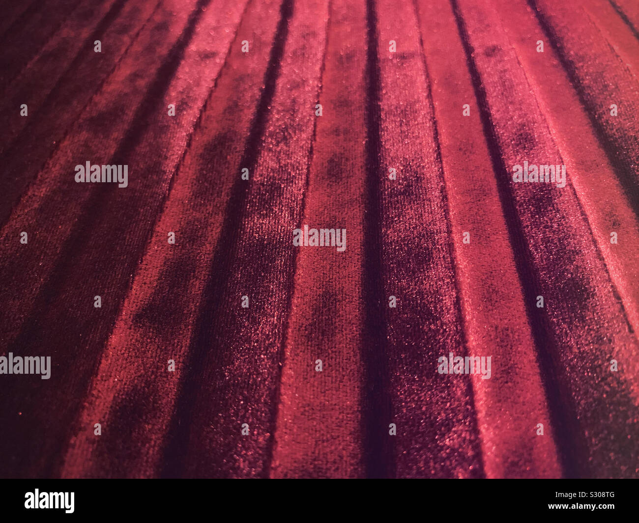 Velvet pleated hi-res stock photography and images - Alamy
