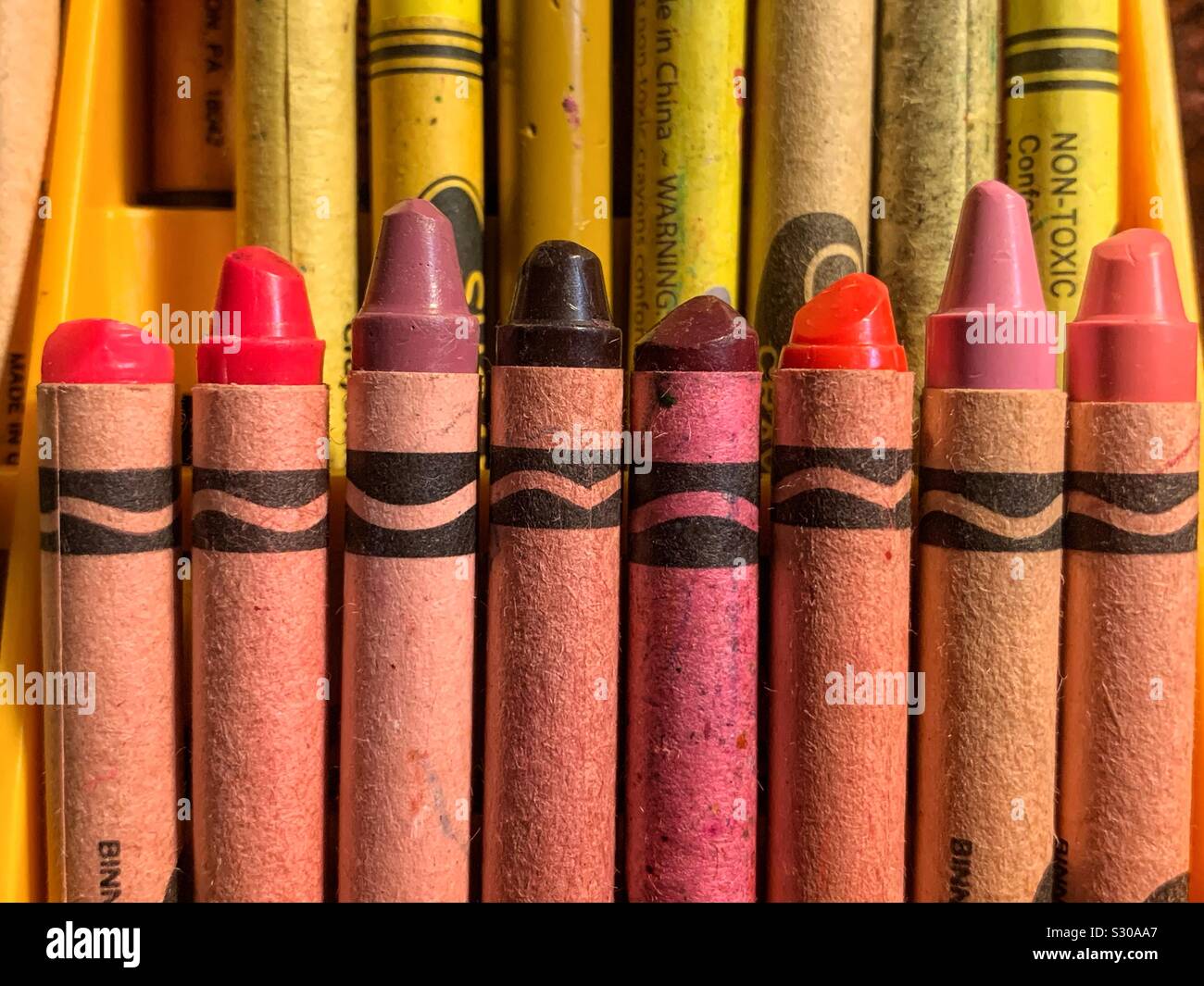 Yellow Crayons High Resolution Stock Photography and Images - Alamy