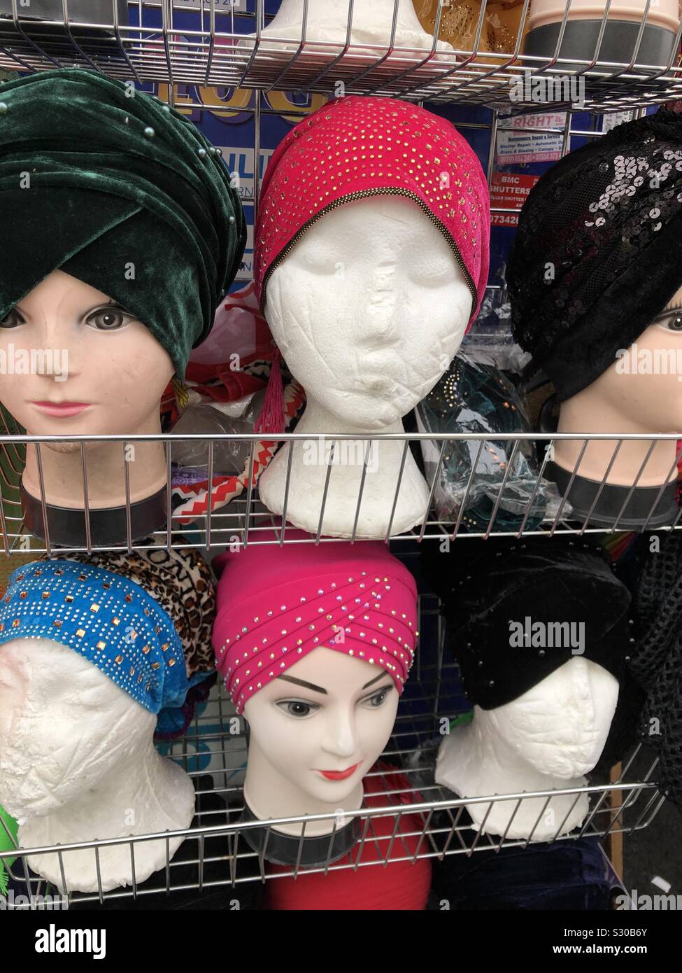 Weird dummies hi-res stock photography and images - Alamy