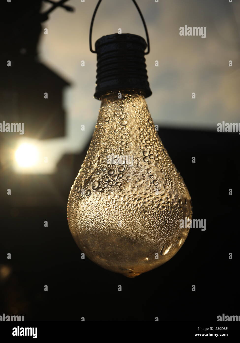 Lightbulb moment hi-res stock photography and images - Alamy