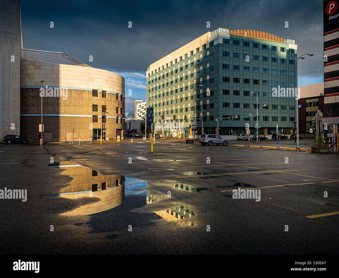 Anchorage alaska downtown hi-res stock photography and images - Alamy