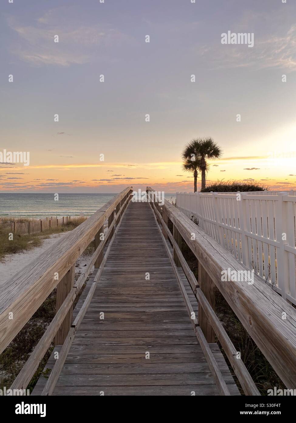 Destin florida bridge hi-res stock photography and images - Alamy