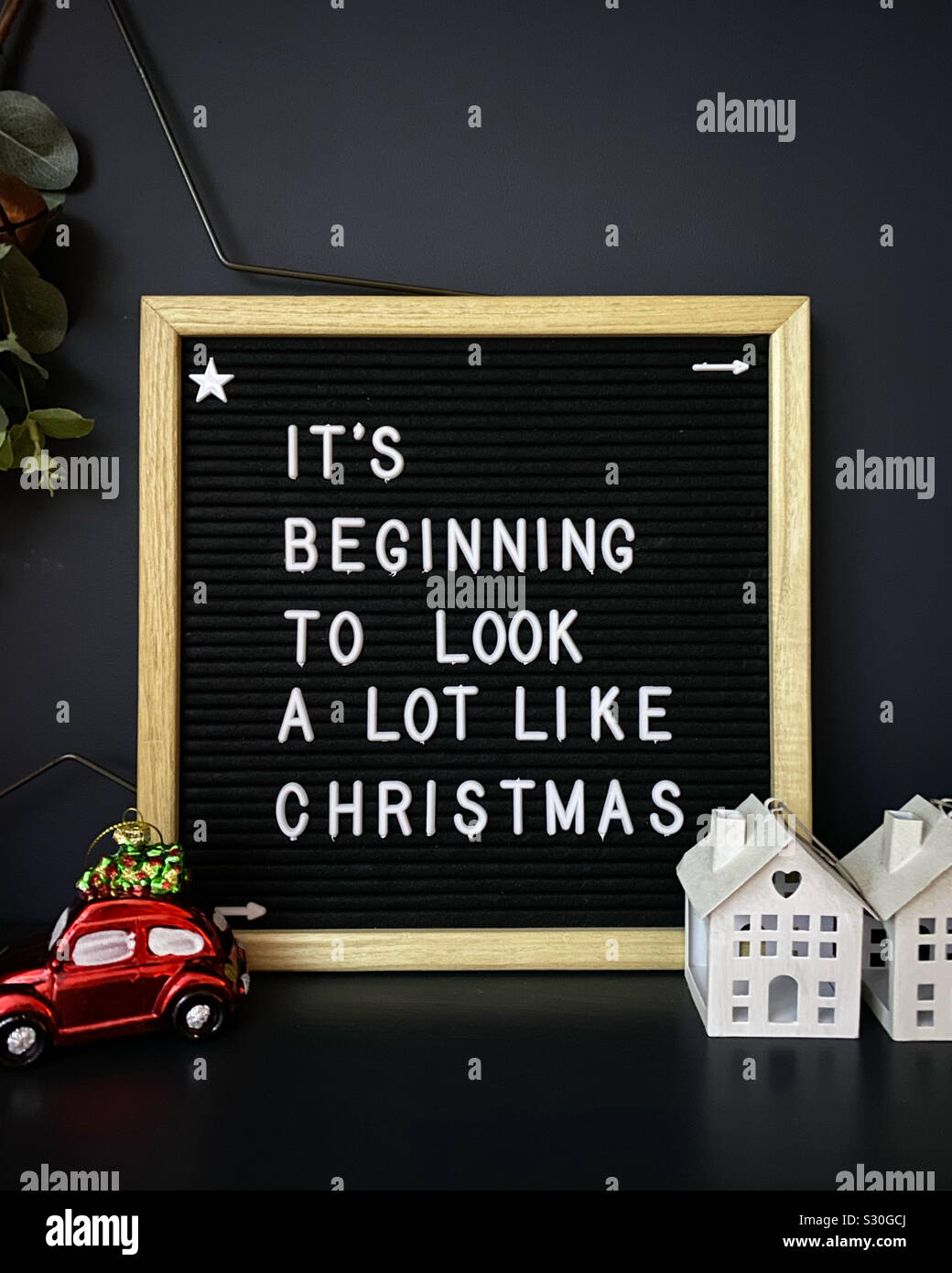 Beginning a letter hi-res stock photography and images - Alamy