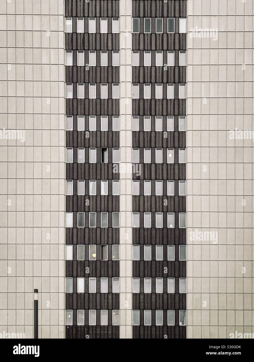 Windows symmetry hi-res stock photography and images - Alamy