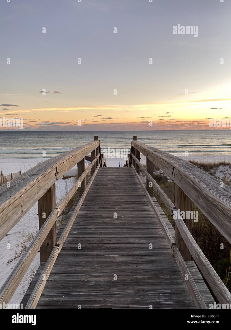 Wooden bridge florida hi-res stock photography and images - Alamy