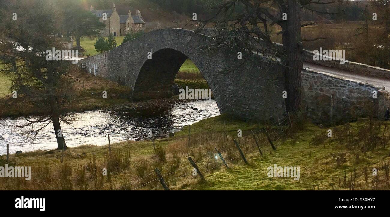 Gairnshiel bridge hi-res stock photography and images - Alamy