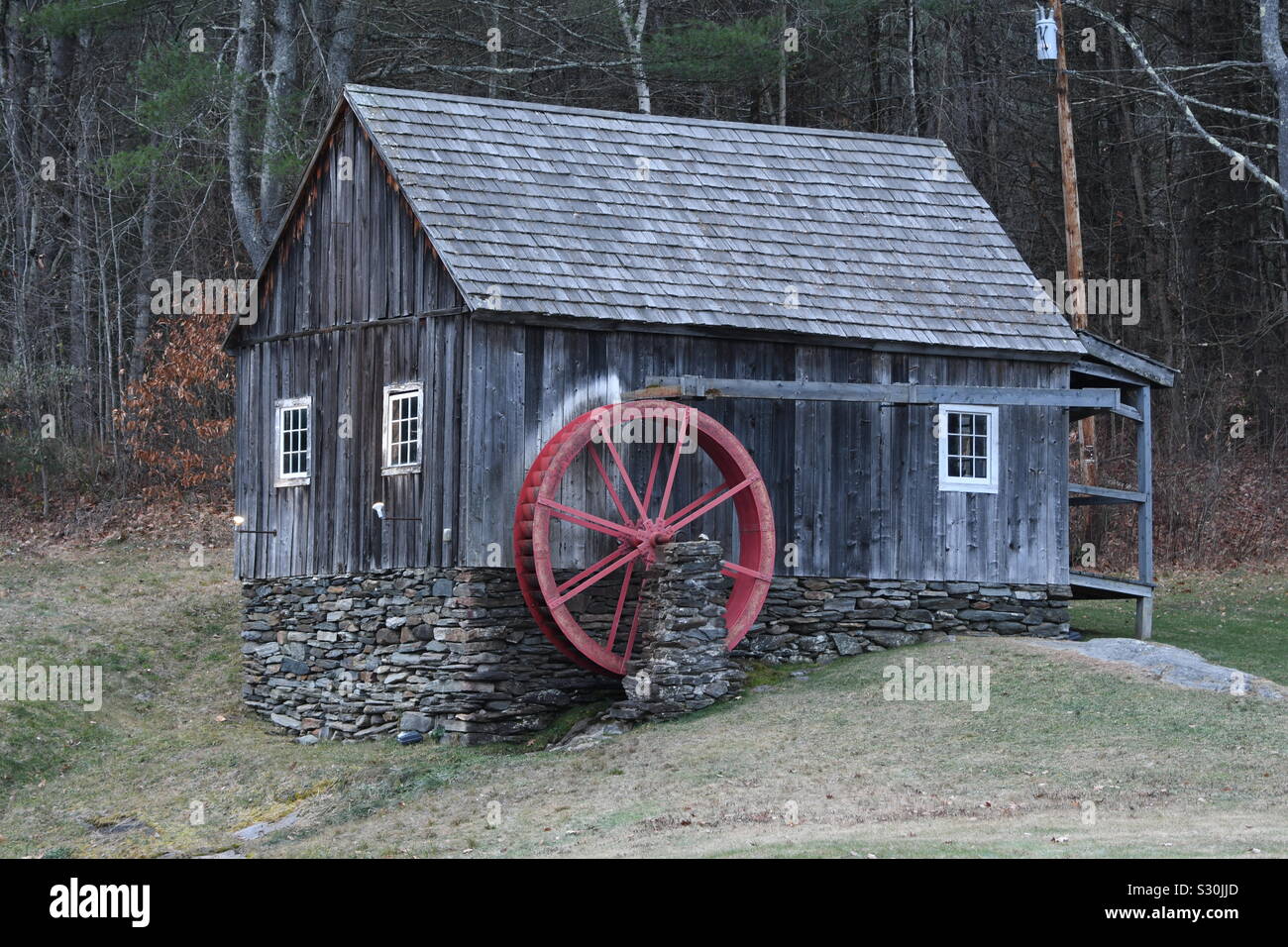 Old Waterwheel High Resolution Stock Photography and Images - Alamy