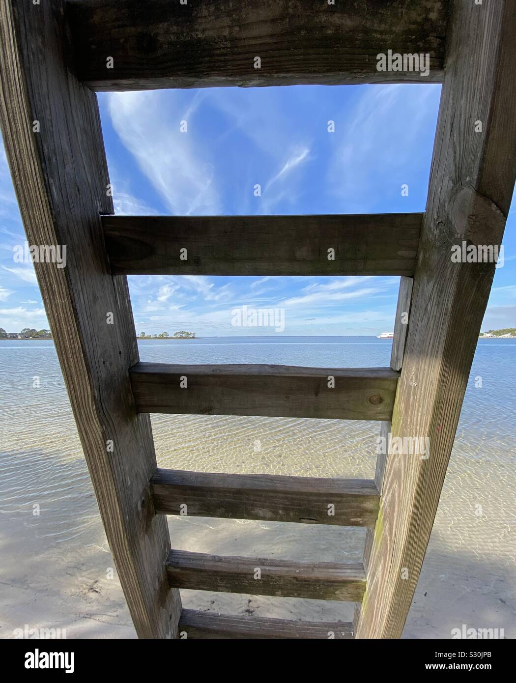 Ladder perspective hi-res stock photography and images - Alamy