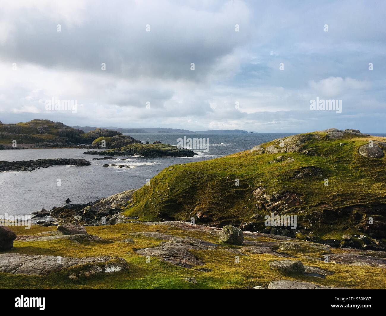 On the Headland Peninsula At Oldshoremore Bay, Kinlochbervie ...