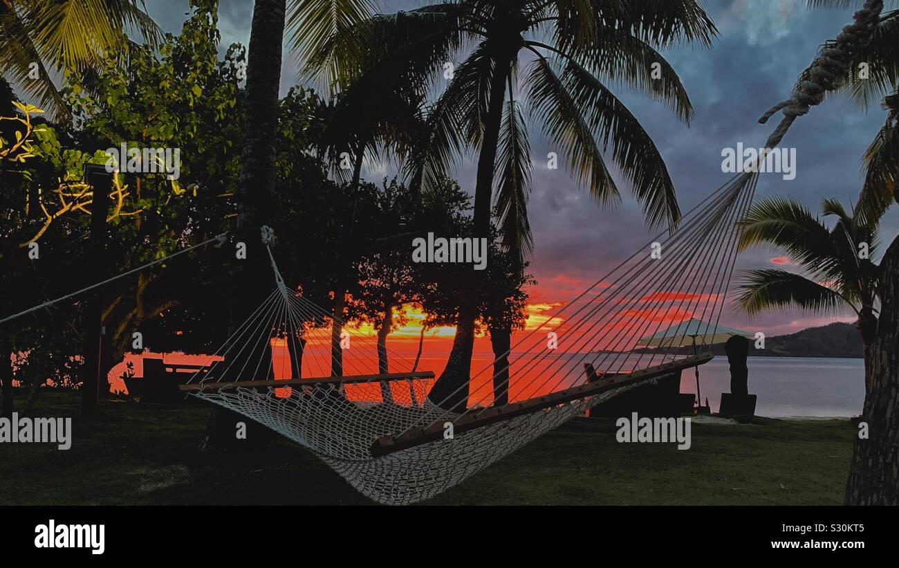 Hammock sunset hi-res stock photography and images - Alamy