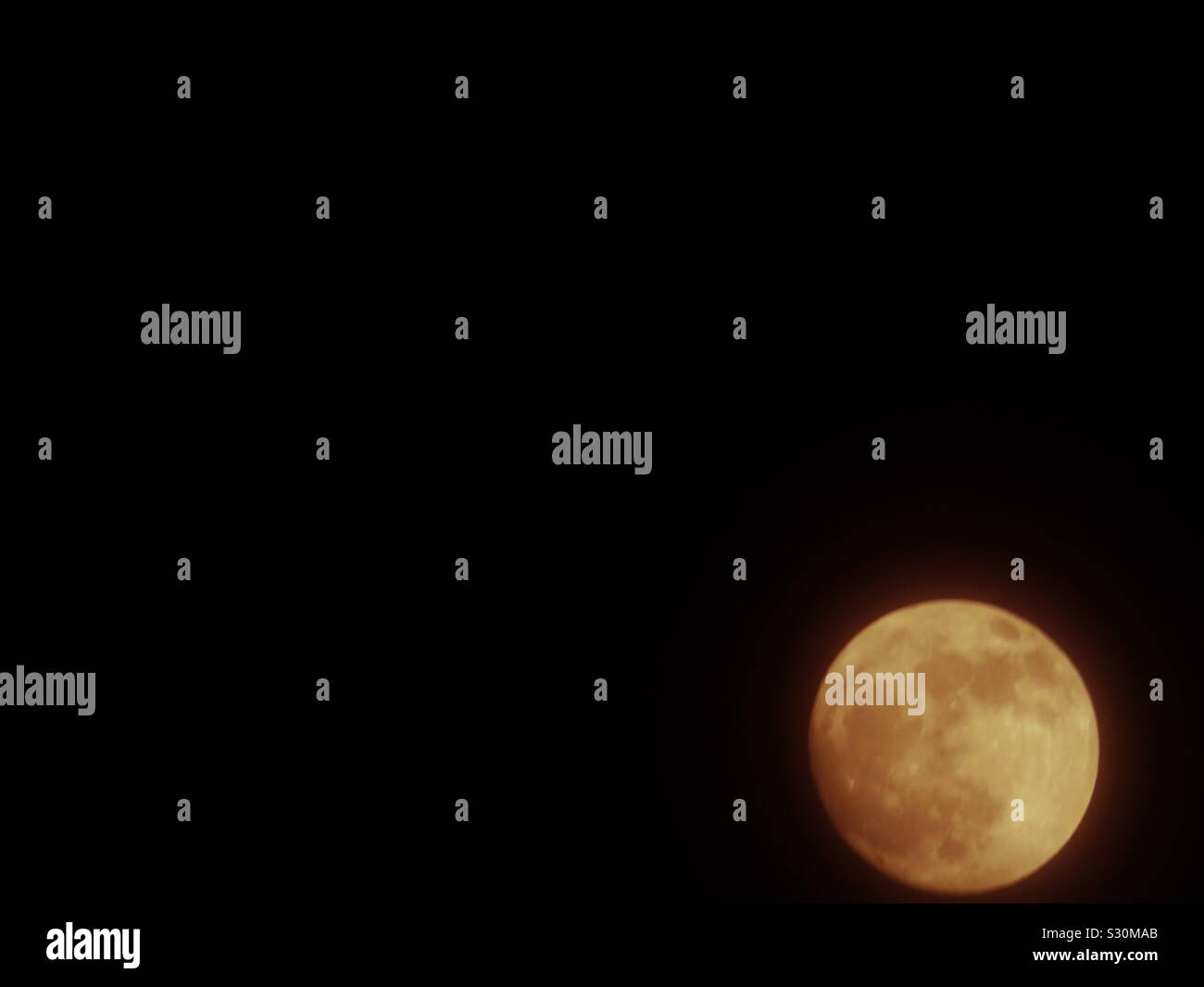 Harvest moon close up hi-res stock photography and images - Alamy