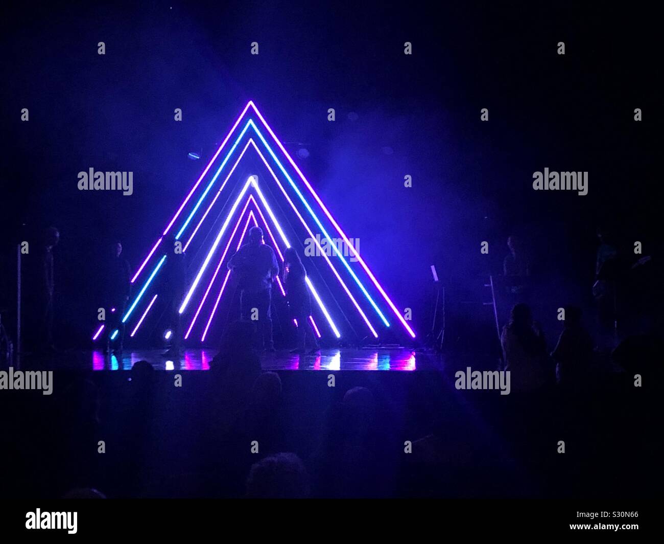 Stage led hi-res stock photography and images - Alamy