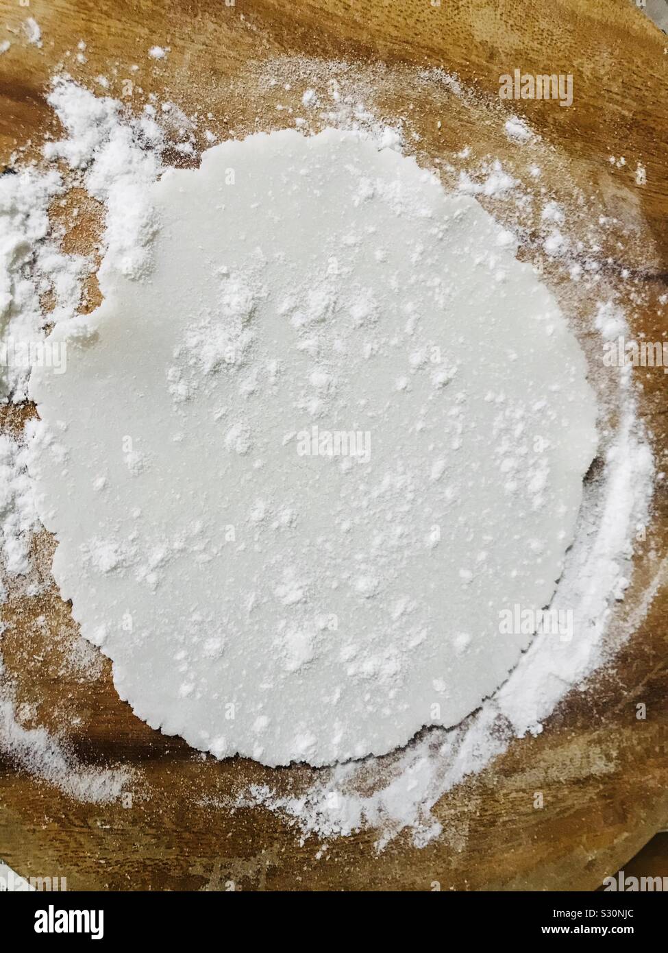 Ari pathiri hi-res stock photography and images - Alamy