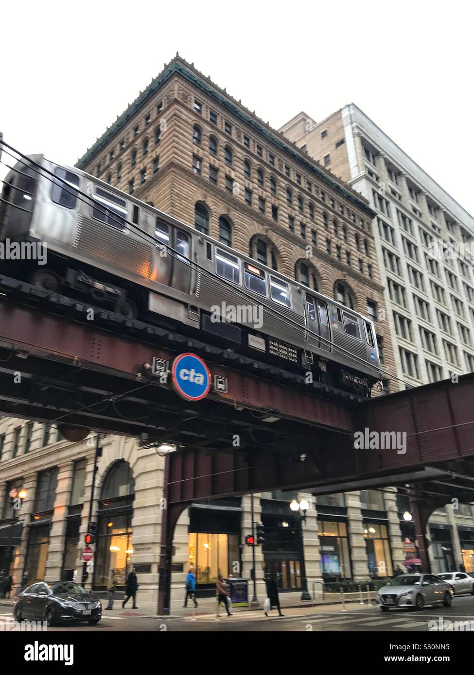 Chicago el train hi-res stock photography and images - Alamy