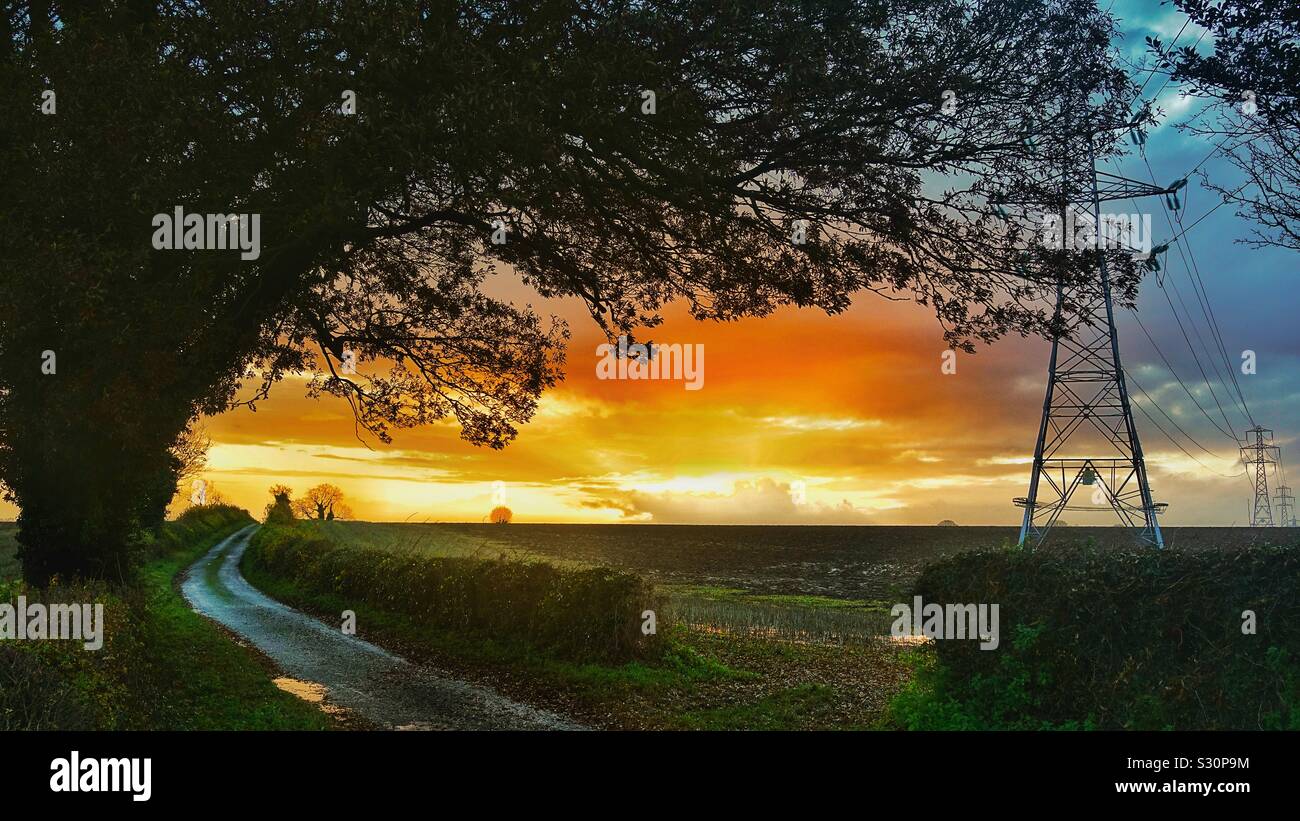 Powerlines sunset hi-res stock photography and images - Alamy