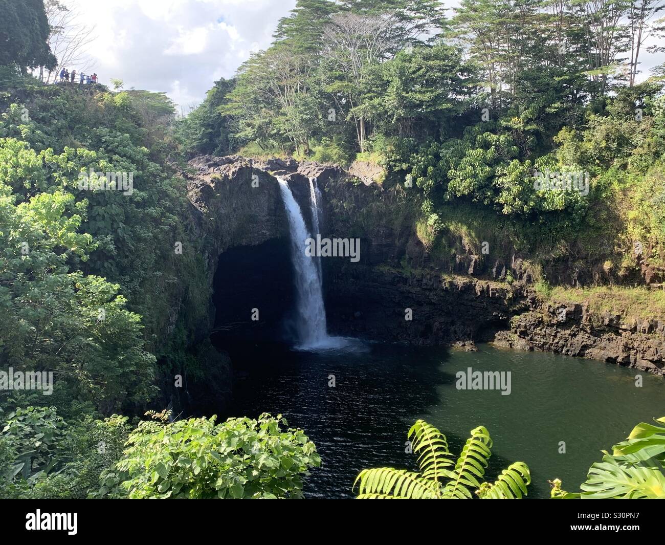Hilo waterfall hi-res stock photography and images - Alamy