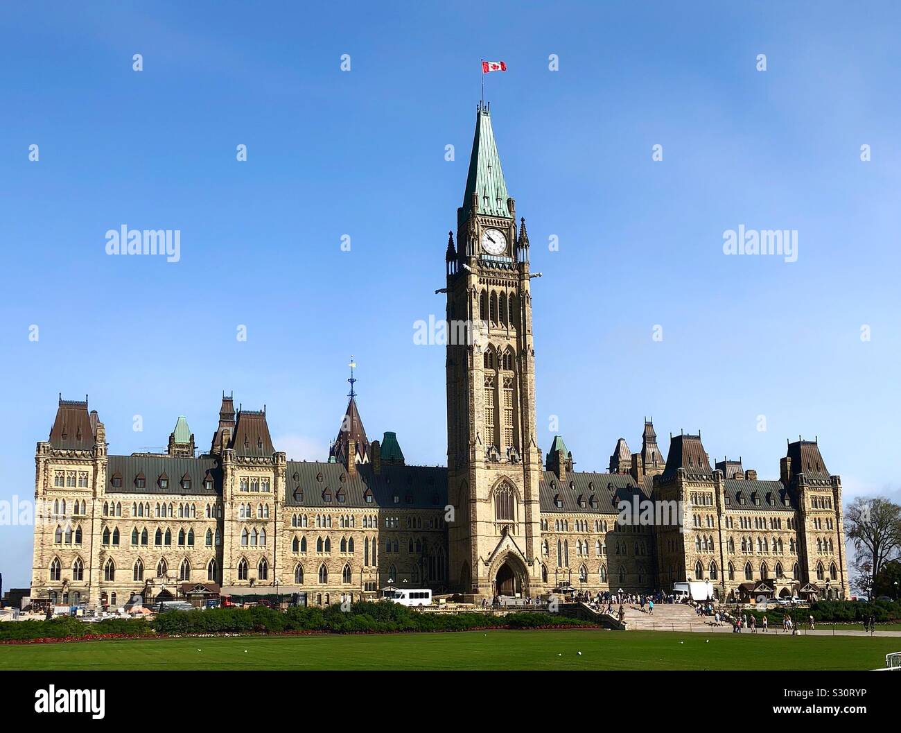 Canadian parliament building hi-res stock photography and images - Alamy