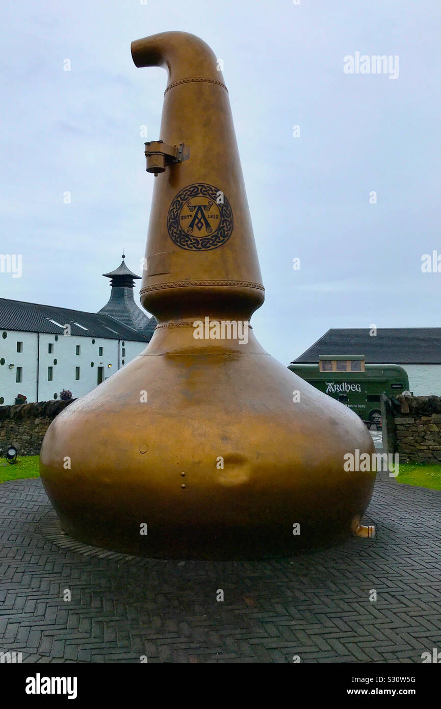 Ardbeg whisky distillery Islay, Scotland Stock Photo - Alamy