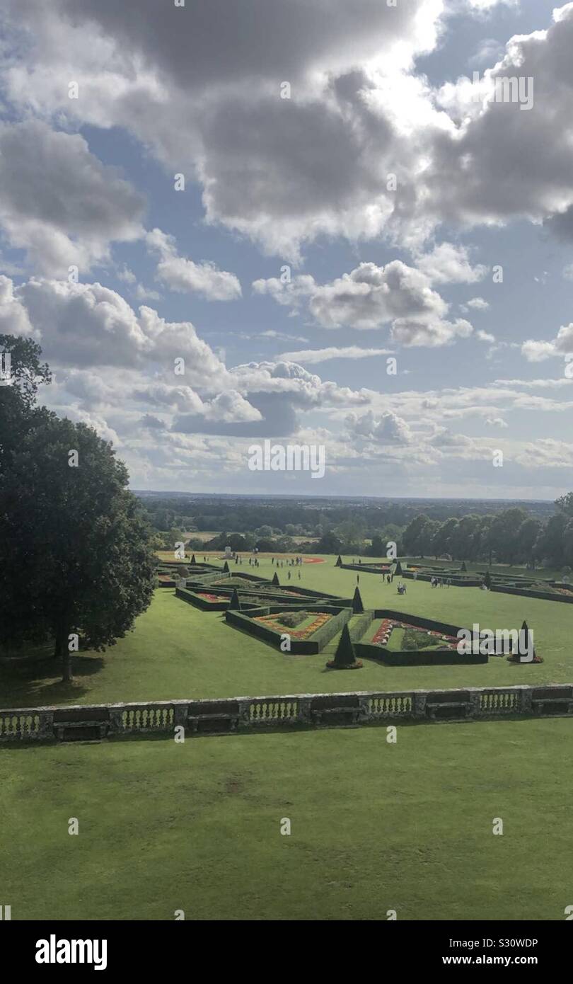 Cliveden house and gardens hi-res stock photography and images - Alamy