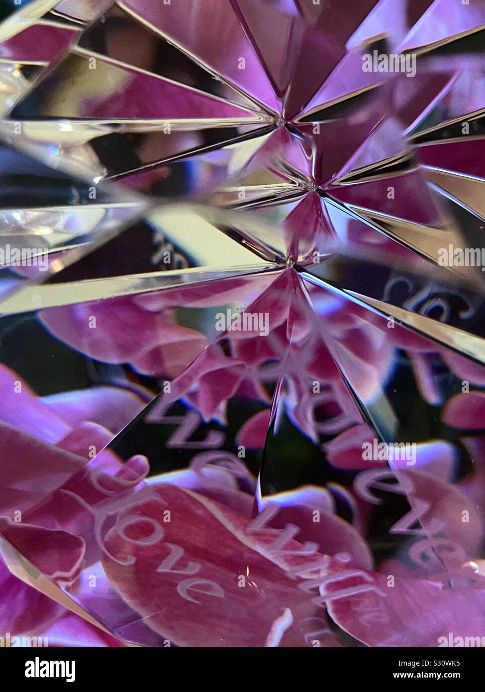 Background abstract prism hi-res stock photography and images - Alamy