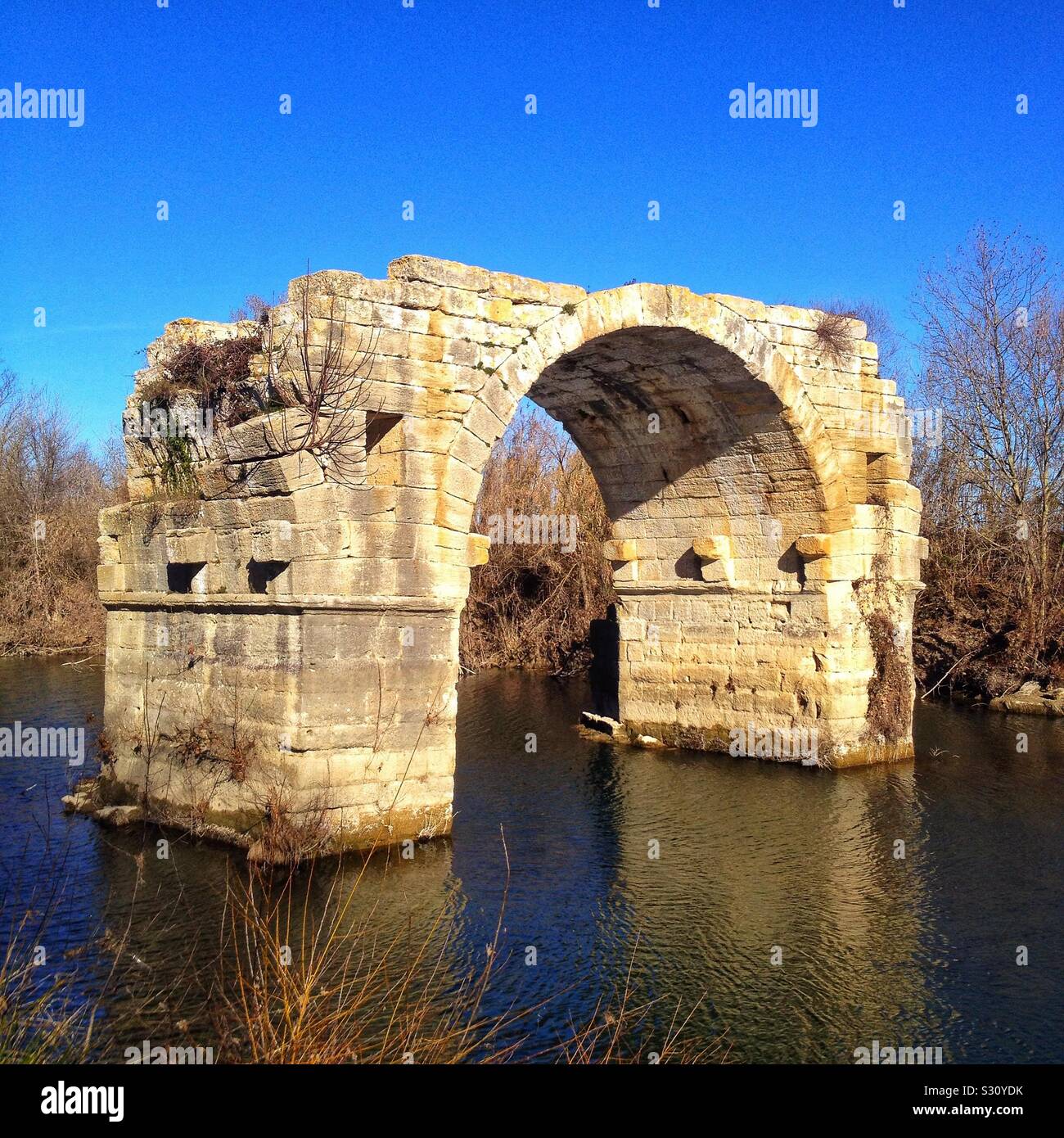 Ambrussum hi-res stock photography and images - Alamy