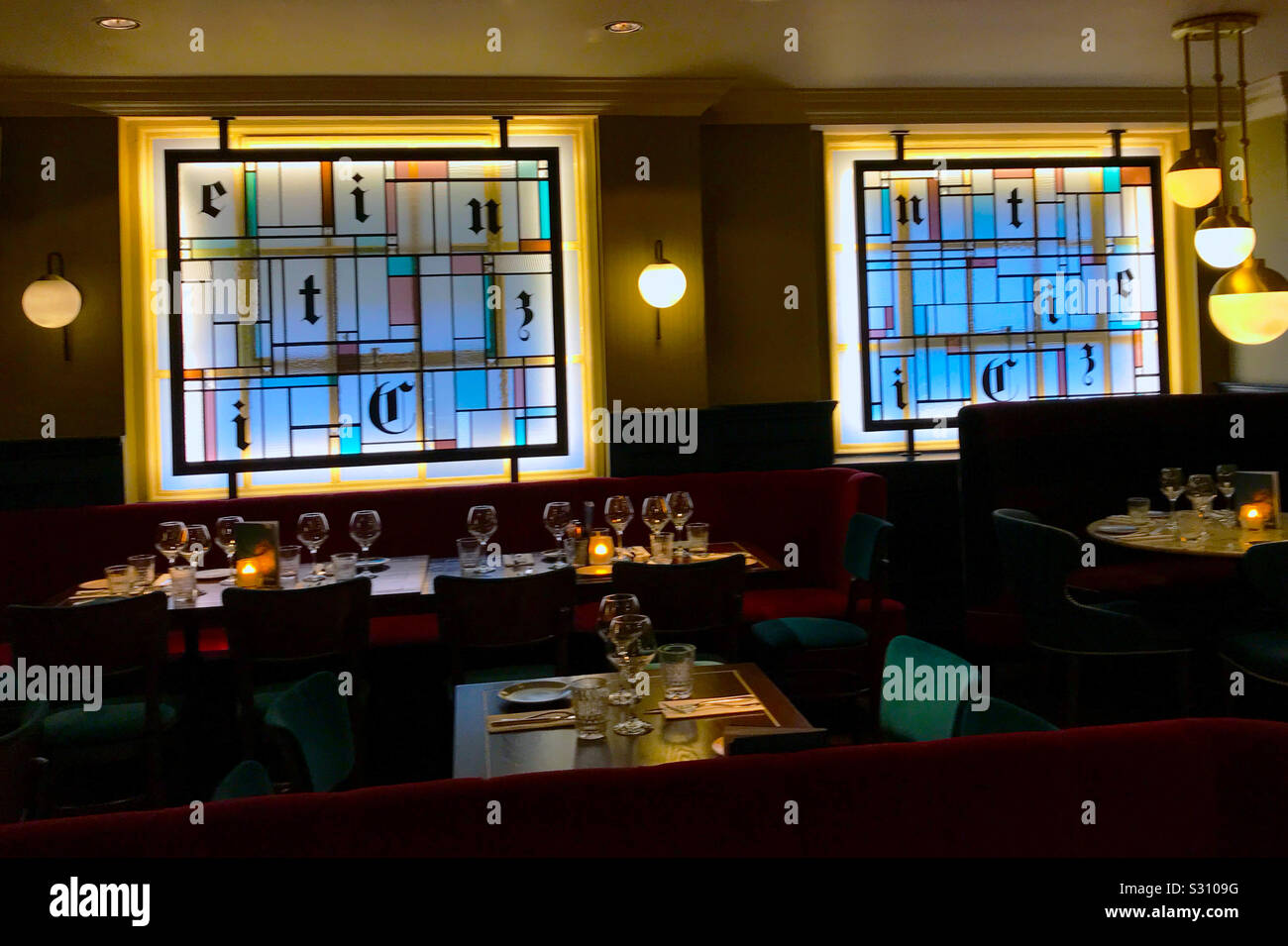 The Citizen Bar, Glasgow, Scotland. Housed in the buildings of the ...