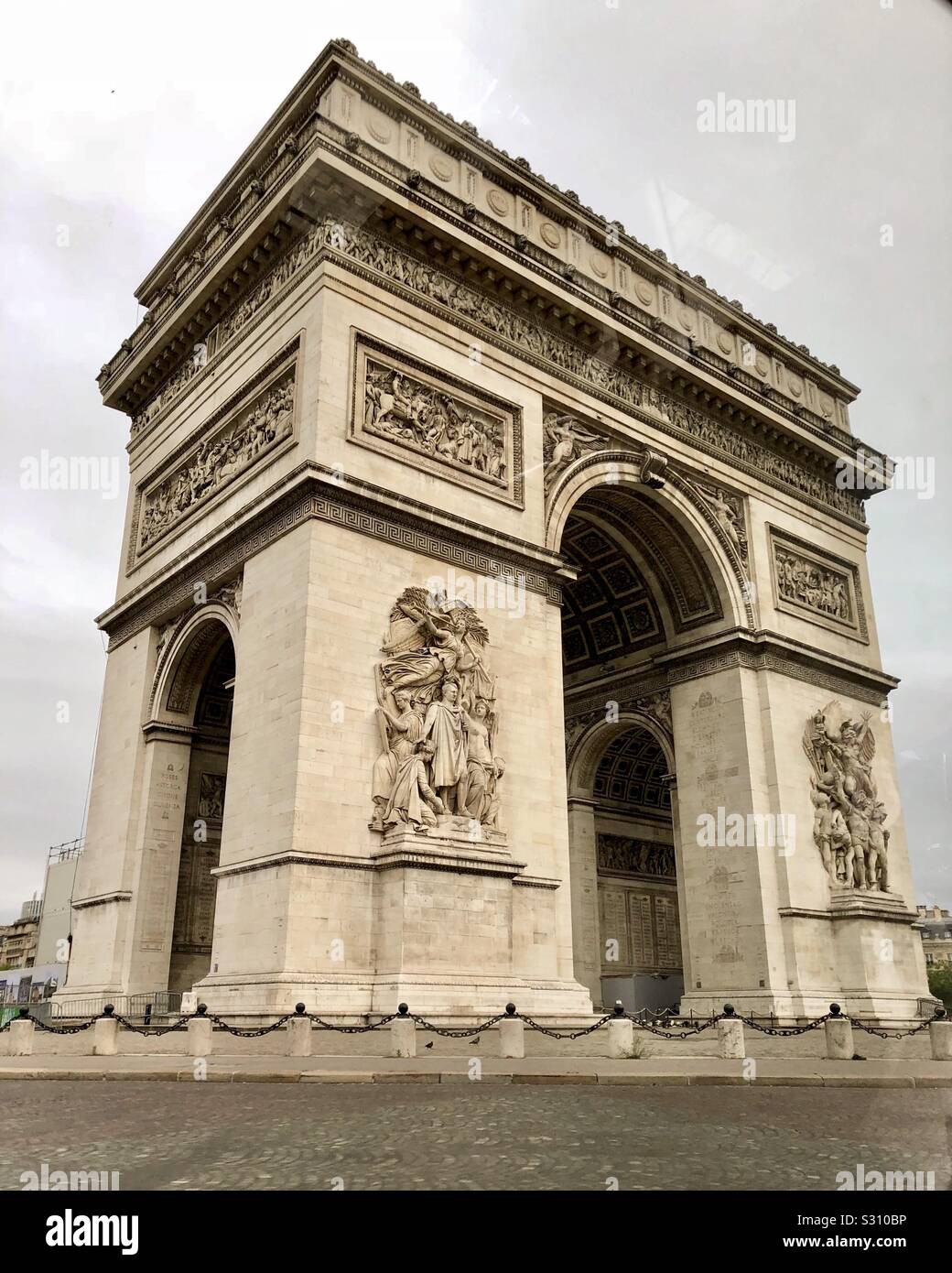 Victory roundabout hi-res stock photography and images - Alamy