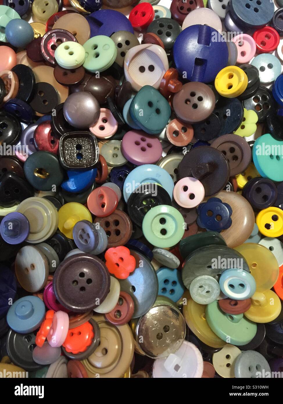 Mixed colour hi-res stock photography and images - Alamy