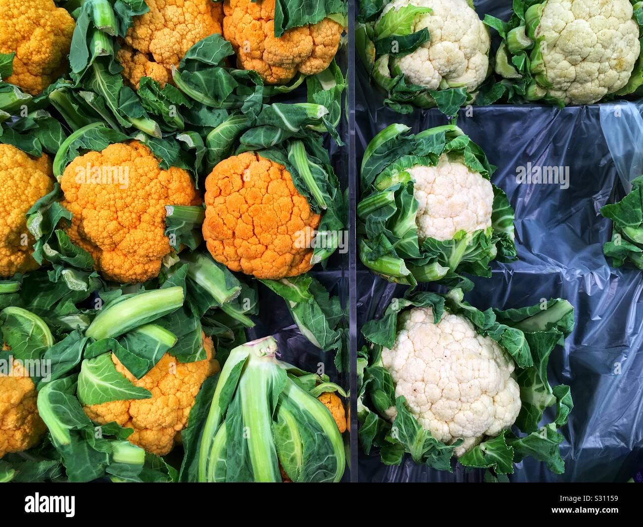 Produce section hi-res stock photography and images - Alamy