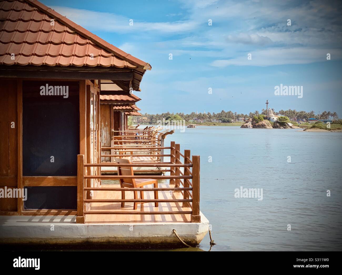 Water house hi-res stock photography and images - Alamy