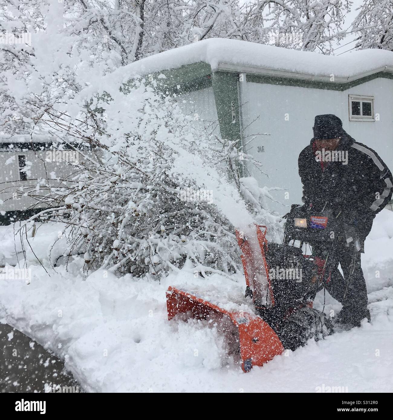 Snowblower hi-res stock photography and images - Alamy