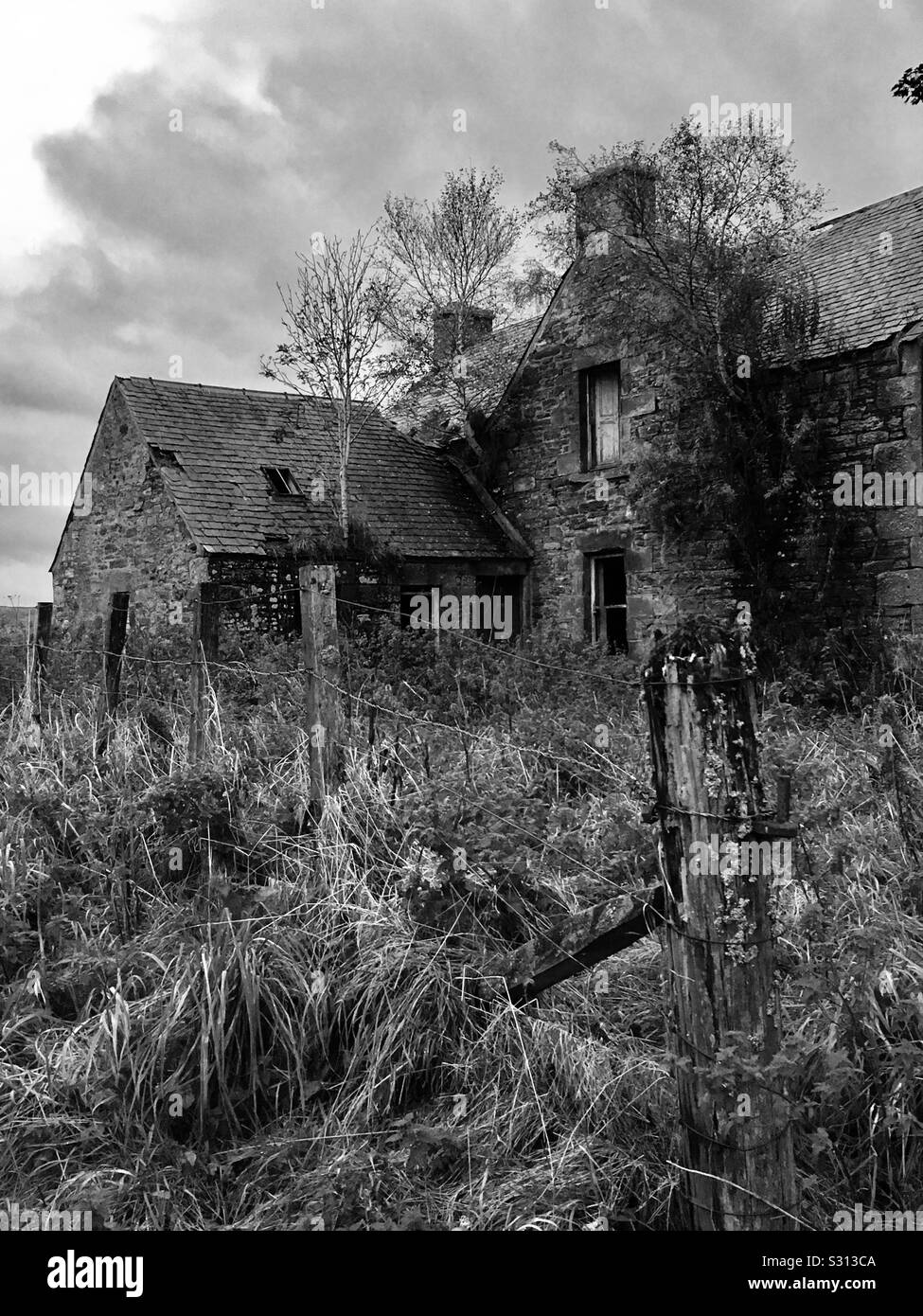 Scottish farm buildings Black and White Stock Photos & Images - Alamy