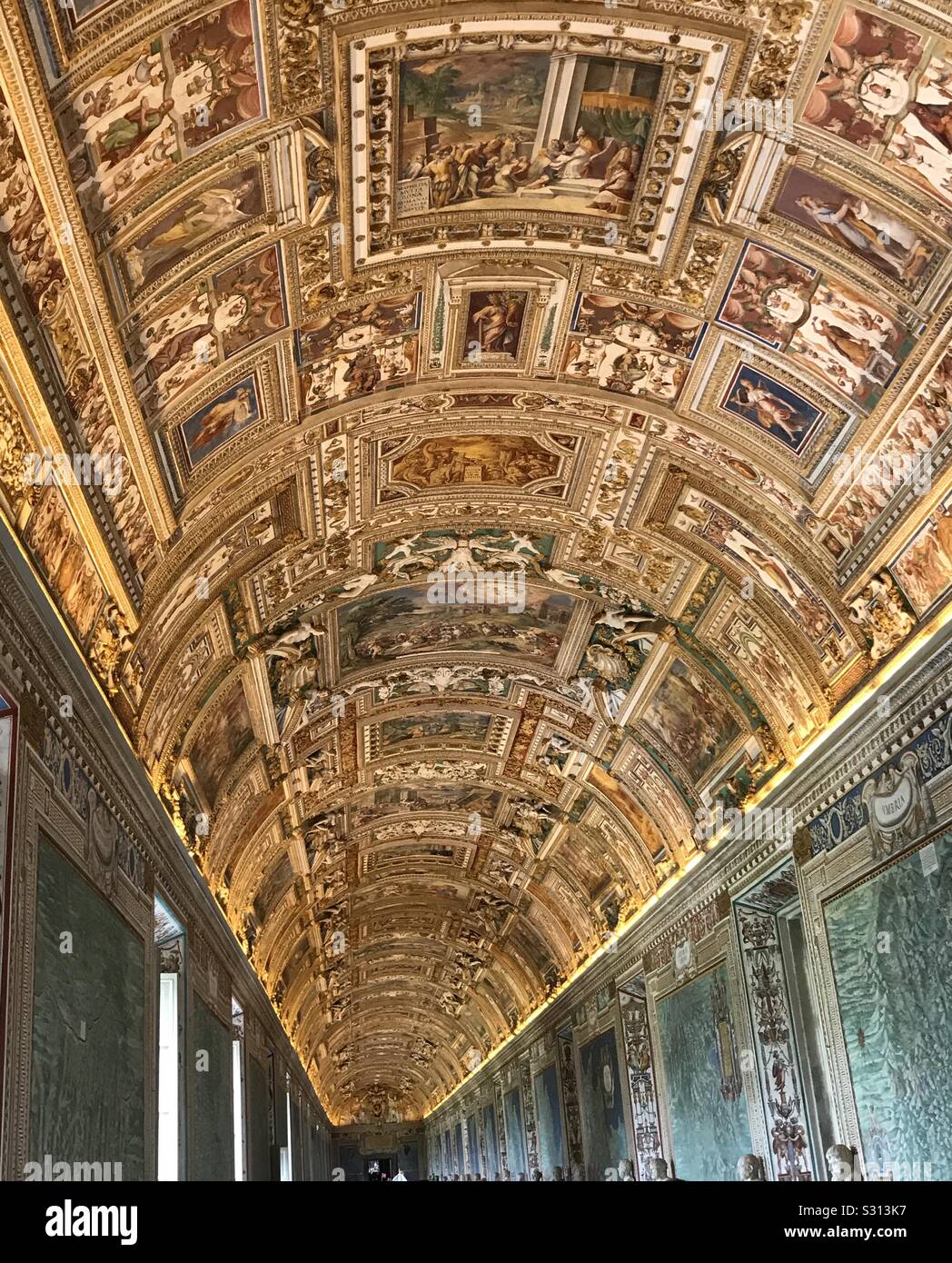 Vatican gallery of maps hi-res stock photography and images - Alamy
