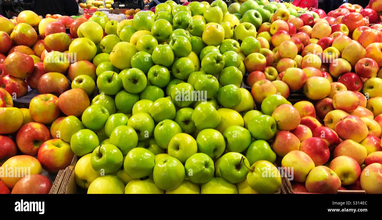 Honey Crisp Apple High Resolution Stock Photography and Images - Alamy