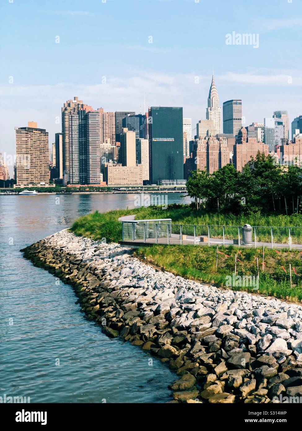 Hunters Point South Park Stock Photo - Alamy