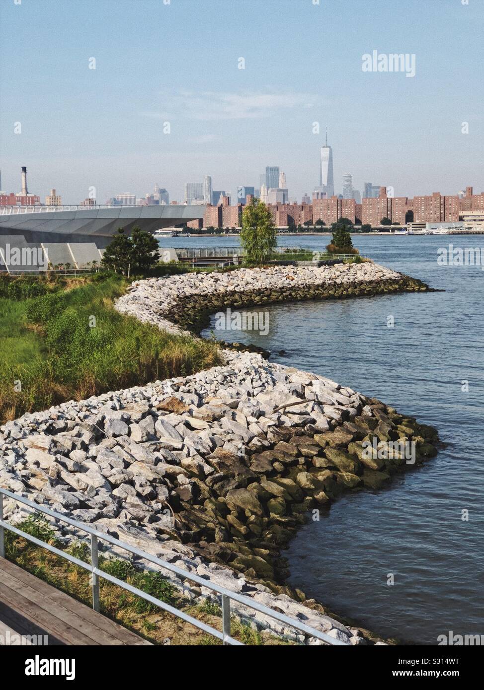 Hunters Point South Park Stock Photo - Alamy