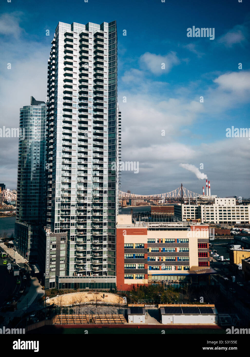 New development - Luxury Rentals on Center BLVD, Long Island City ...