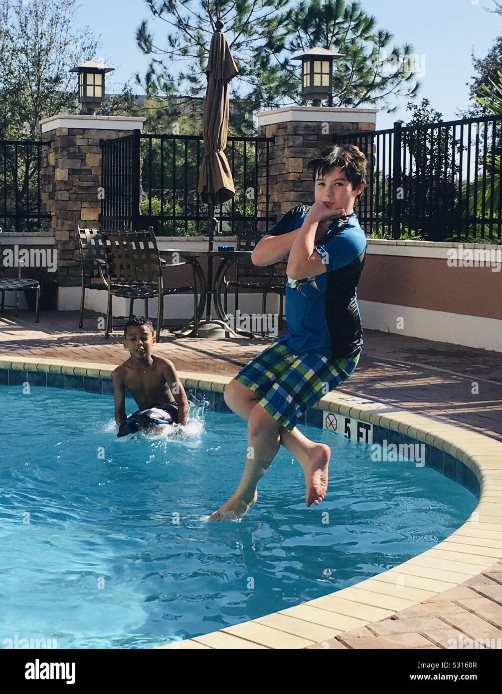 Kids pool hi-res stock photography and images - Alamy