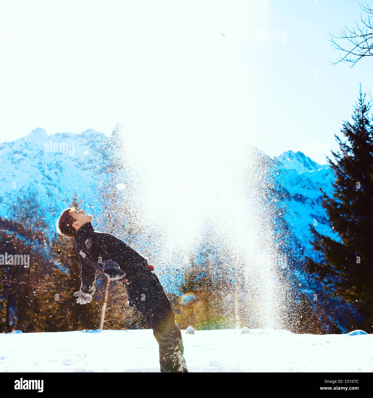 Snow explosion hi-res stock photography and images - Alamy