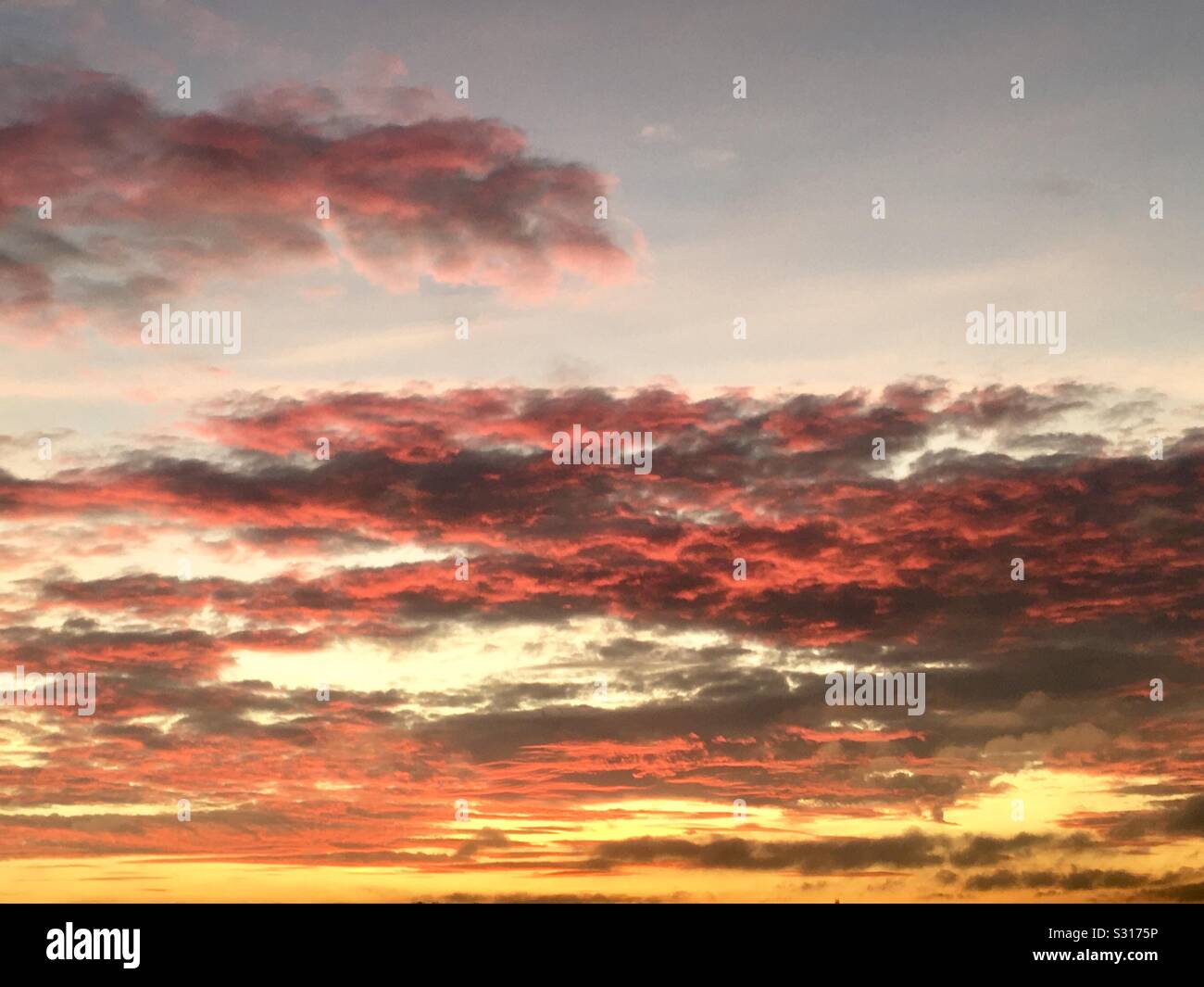 Evening red clouds hi-res stock photography and images - Alamy