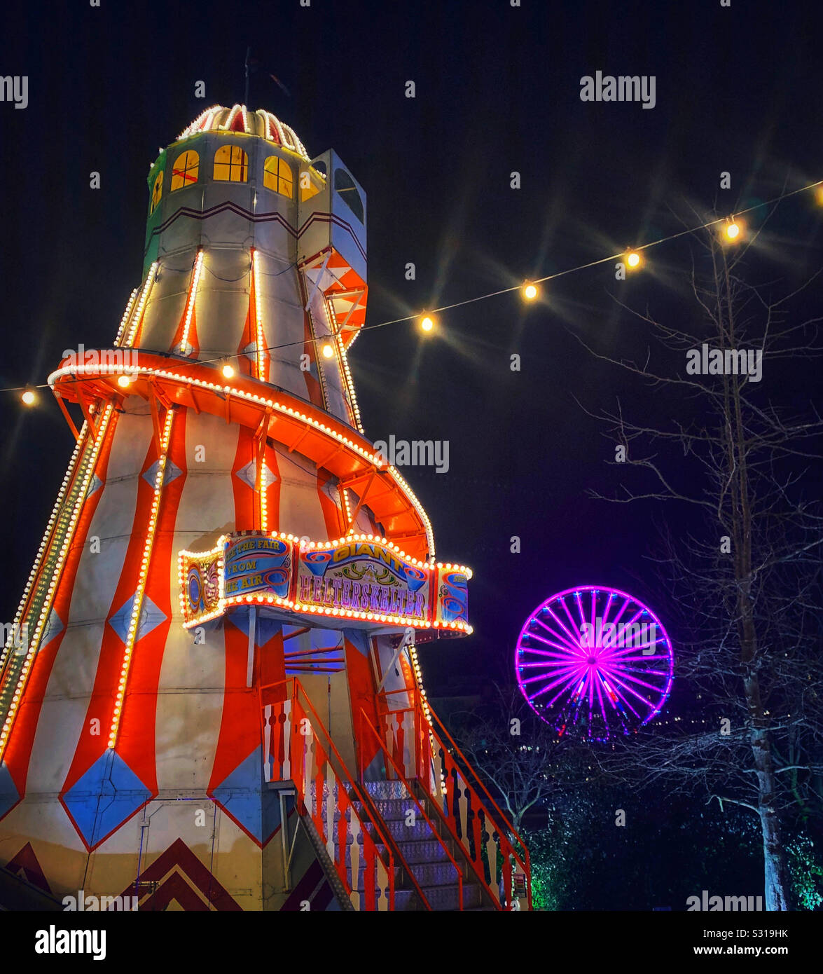 Fairground with ferris wheel hi-res stock photography and images - Alamy