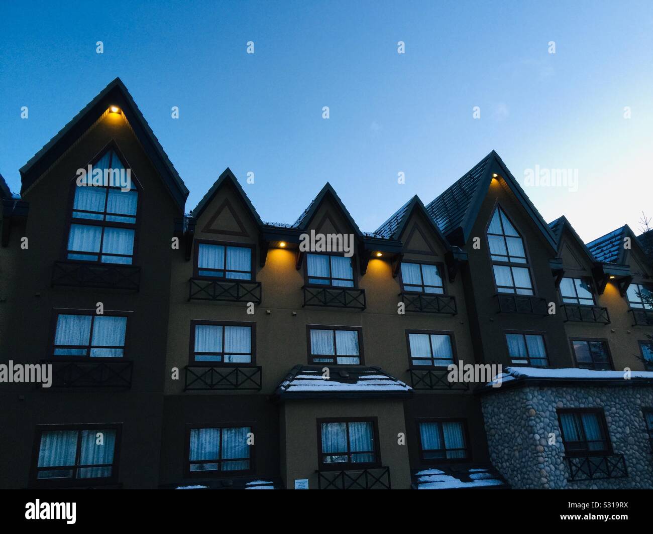 Travel Canmore, Alberta, Canada, night photography, Canadian Rockies ...